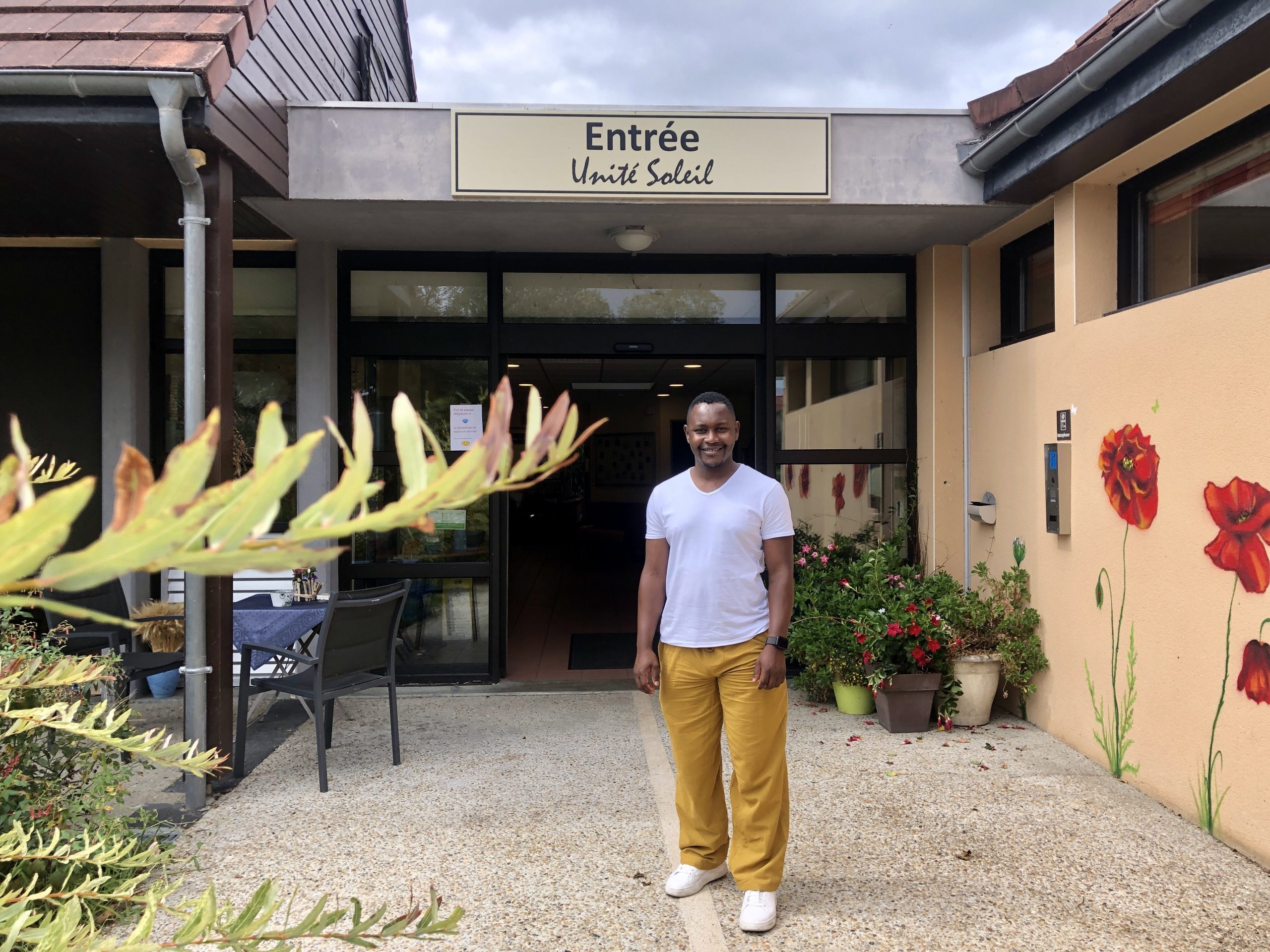 Face à la pénurie de soignants, former des migrants - Marcelle