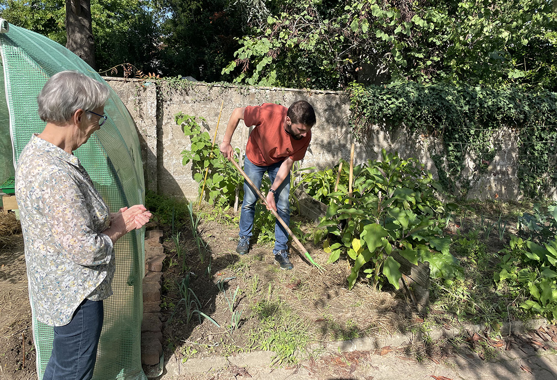 Cultiver des liens grâce au prêt de jardin - Marcelle